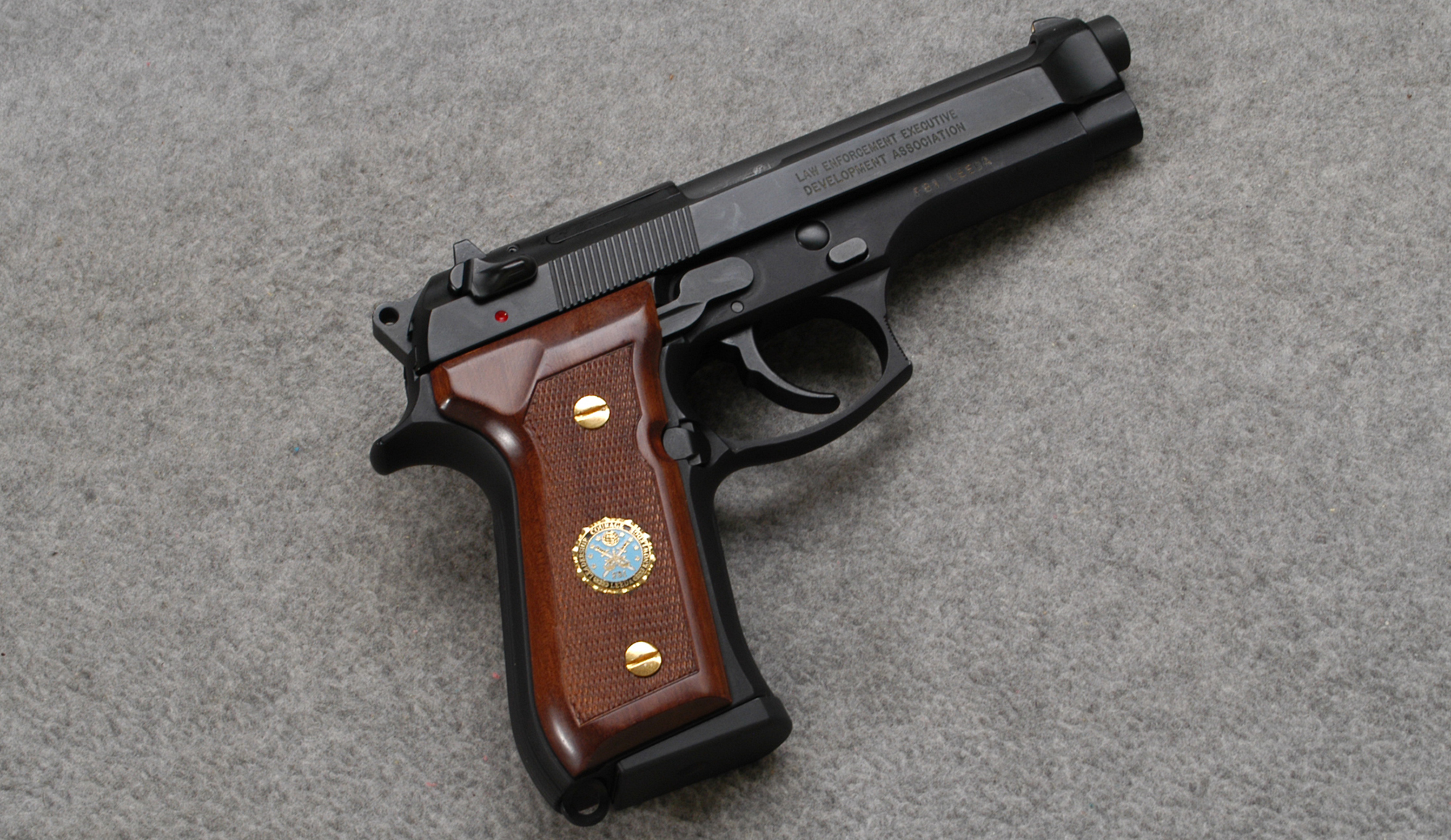 Beretta ~ 96 FBI LEEDA ~ .40 S&W | Cabela's