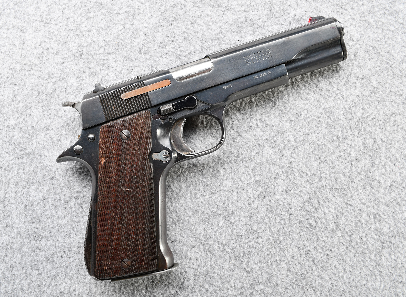 Star ~ Modelo Super ~ 9mm | Bass Pro Shops