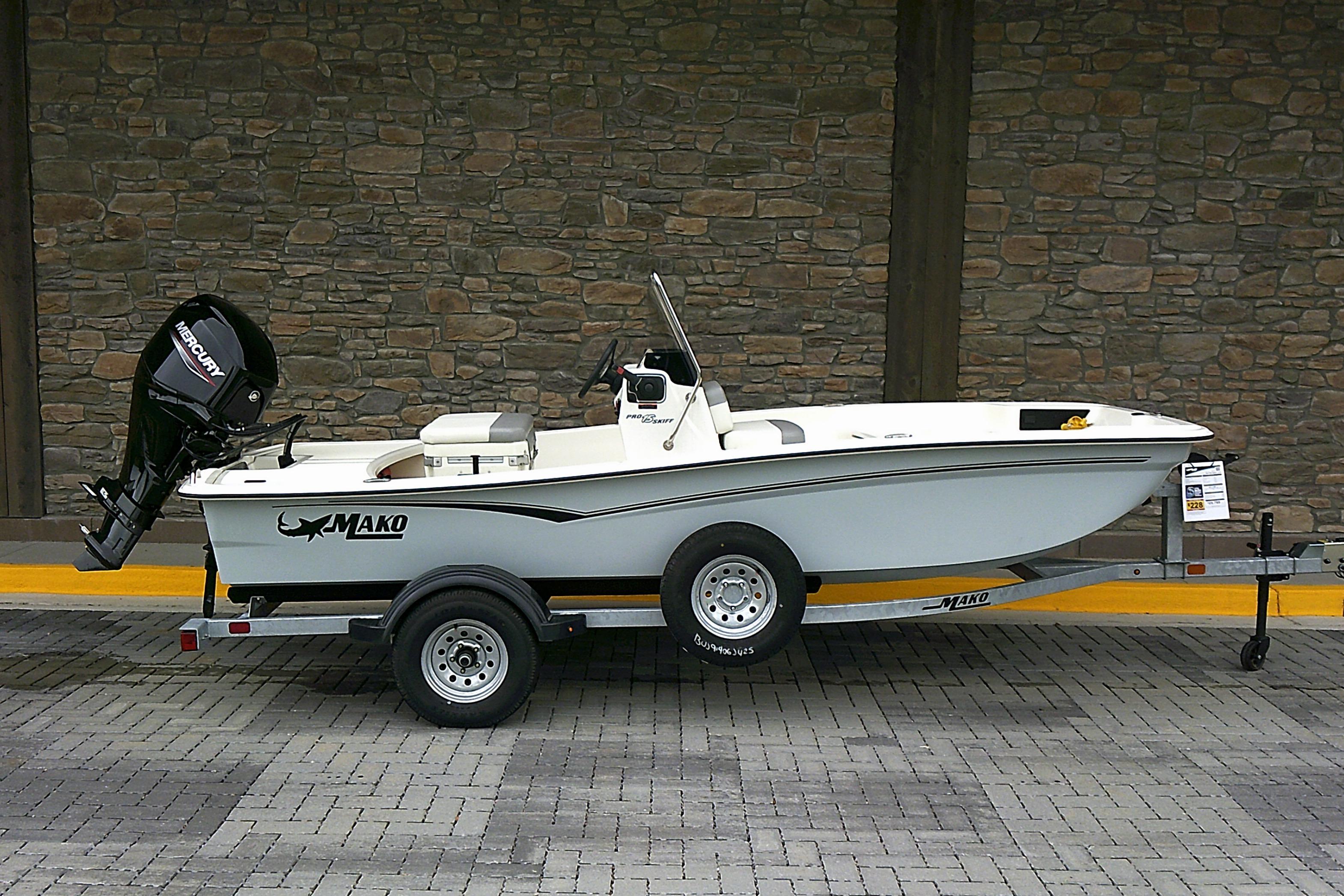 2025 MAKO PRO SKIFF 15 CC | Bass Pro Shops