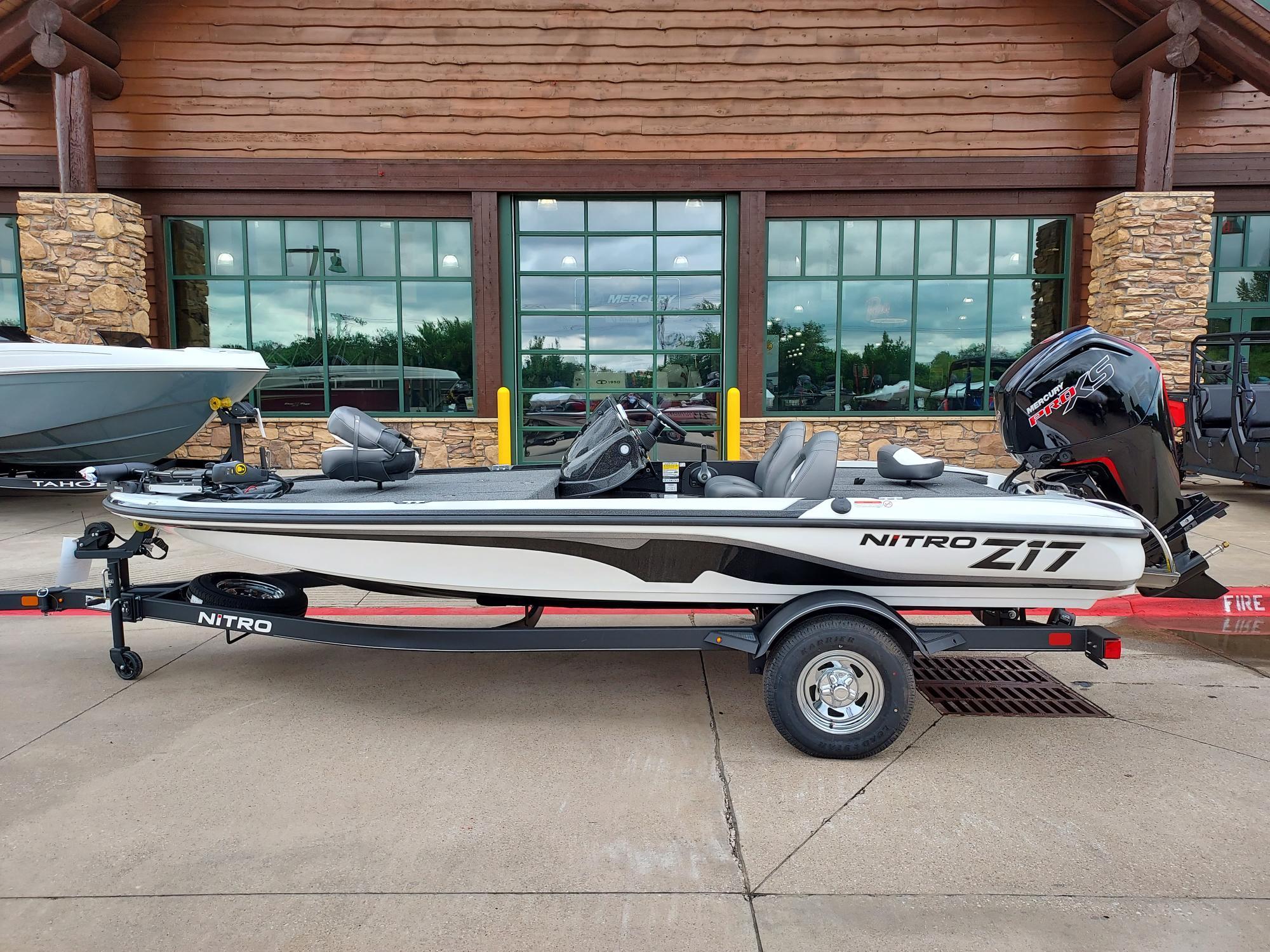 2025 NITRO Z17 | Cabela's