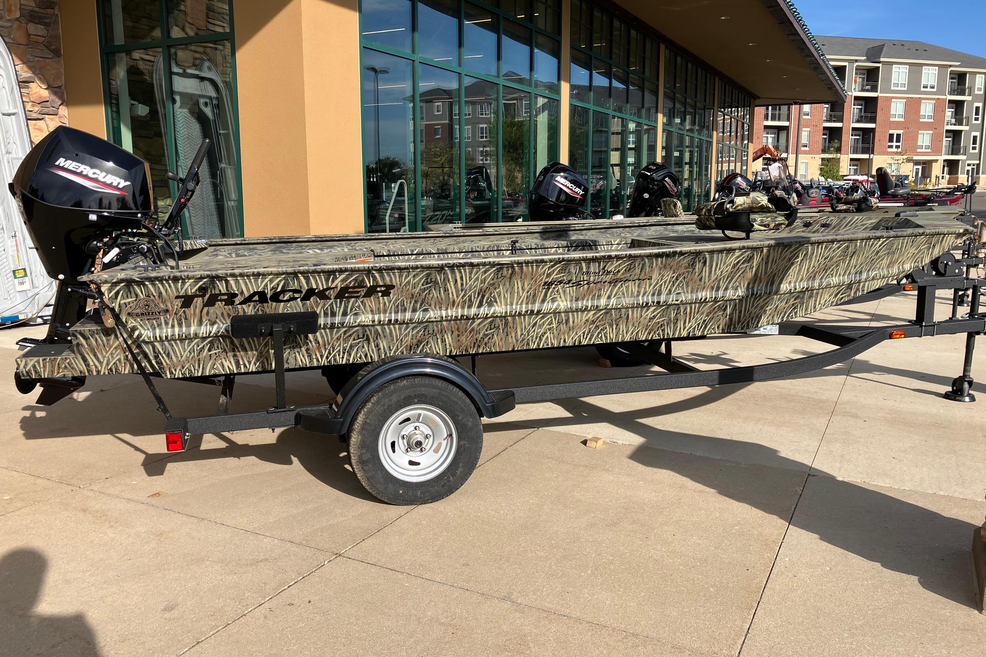 2026 TRACKER GRIZZLY 1654 T SPORTSMAN | Cabela's