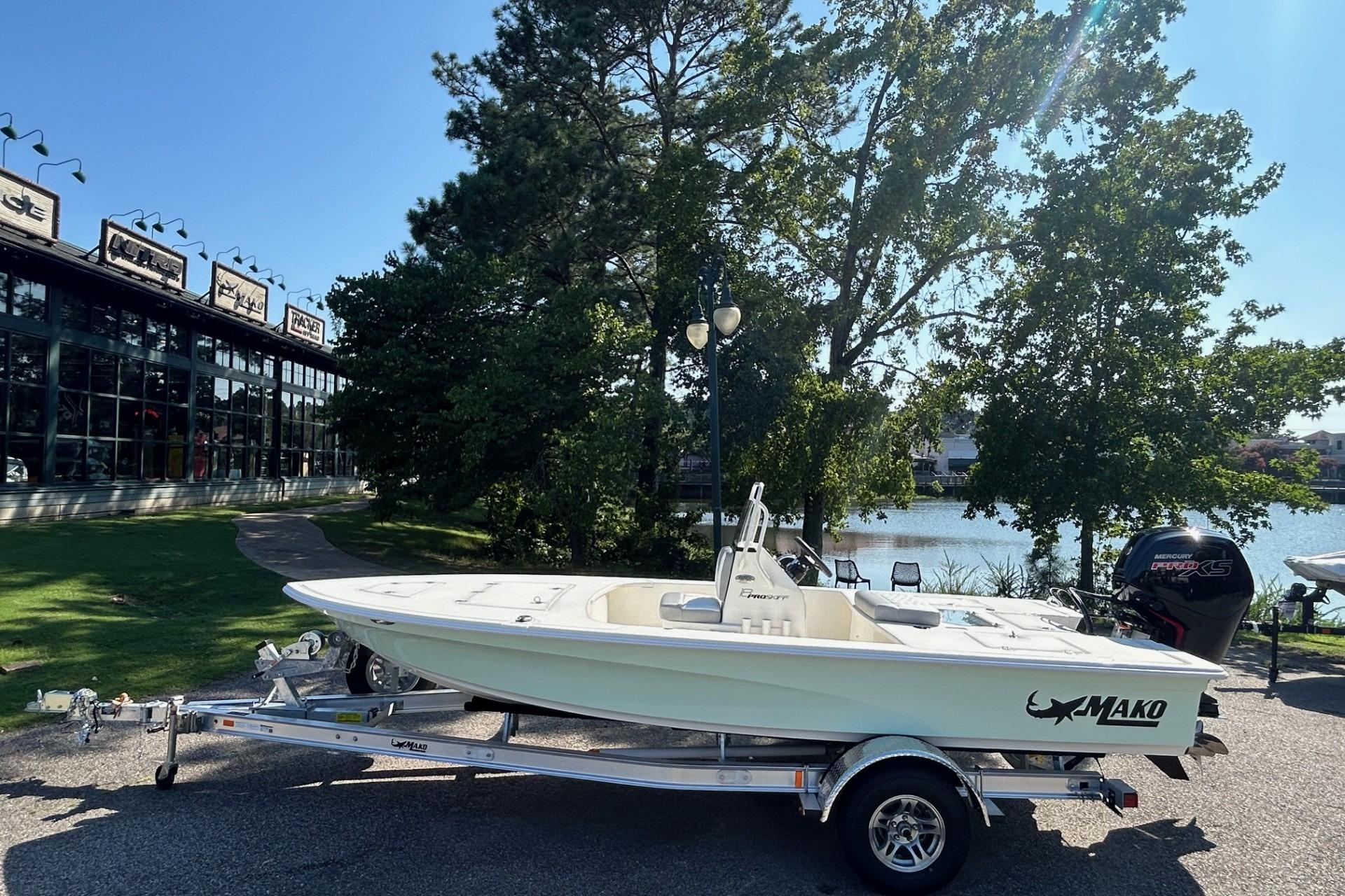 2026 MAKO 18 PRO SKIFF | Bass Pro Shops