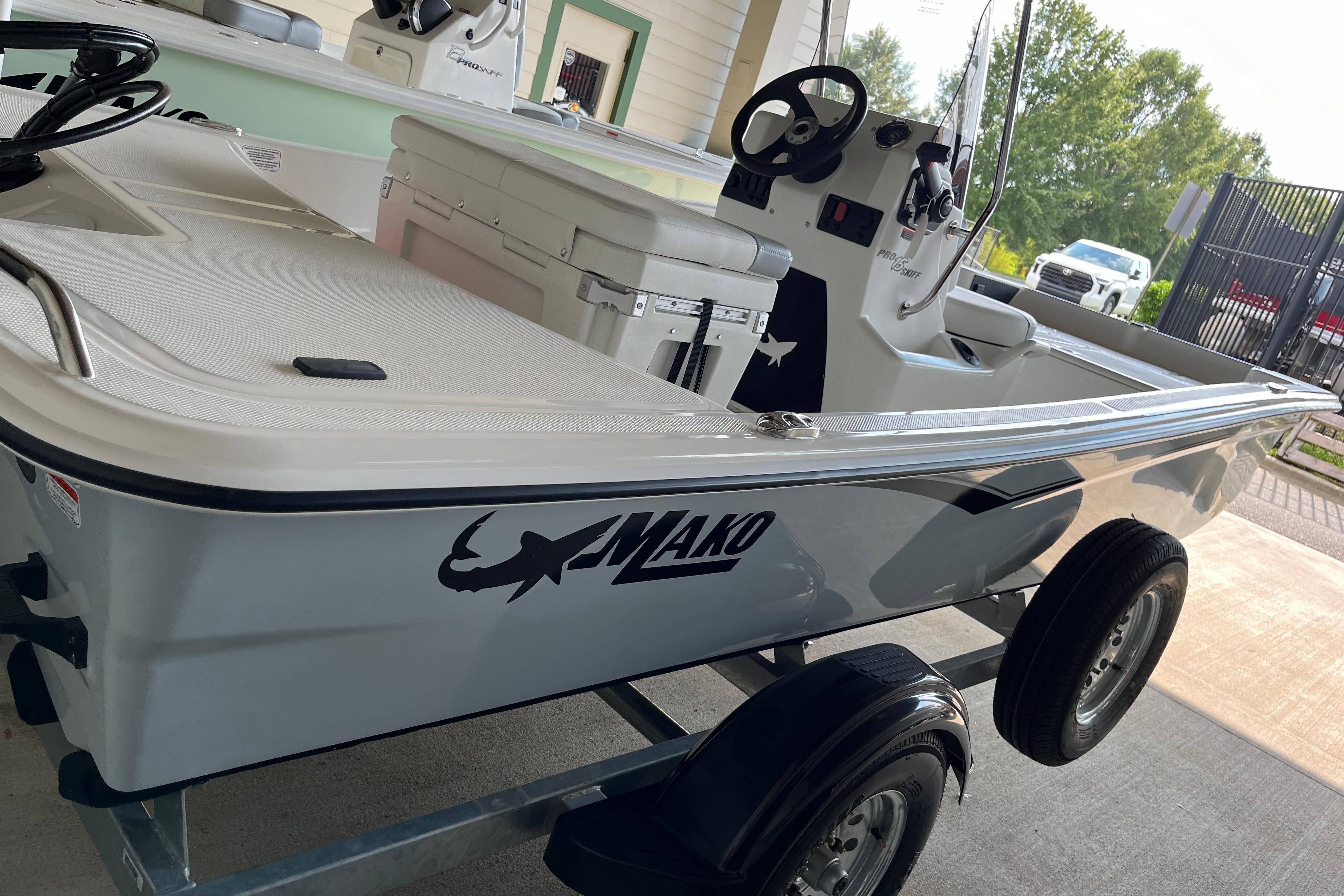 2026 MAKO PRO SKIFF 15 CC | Cabela's