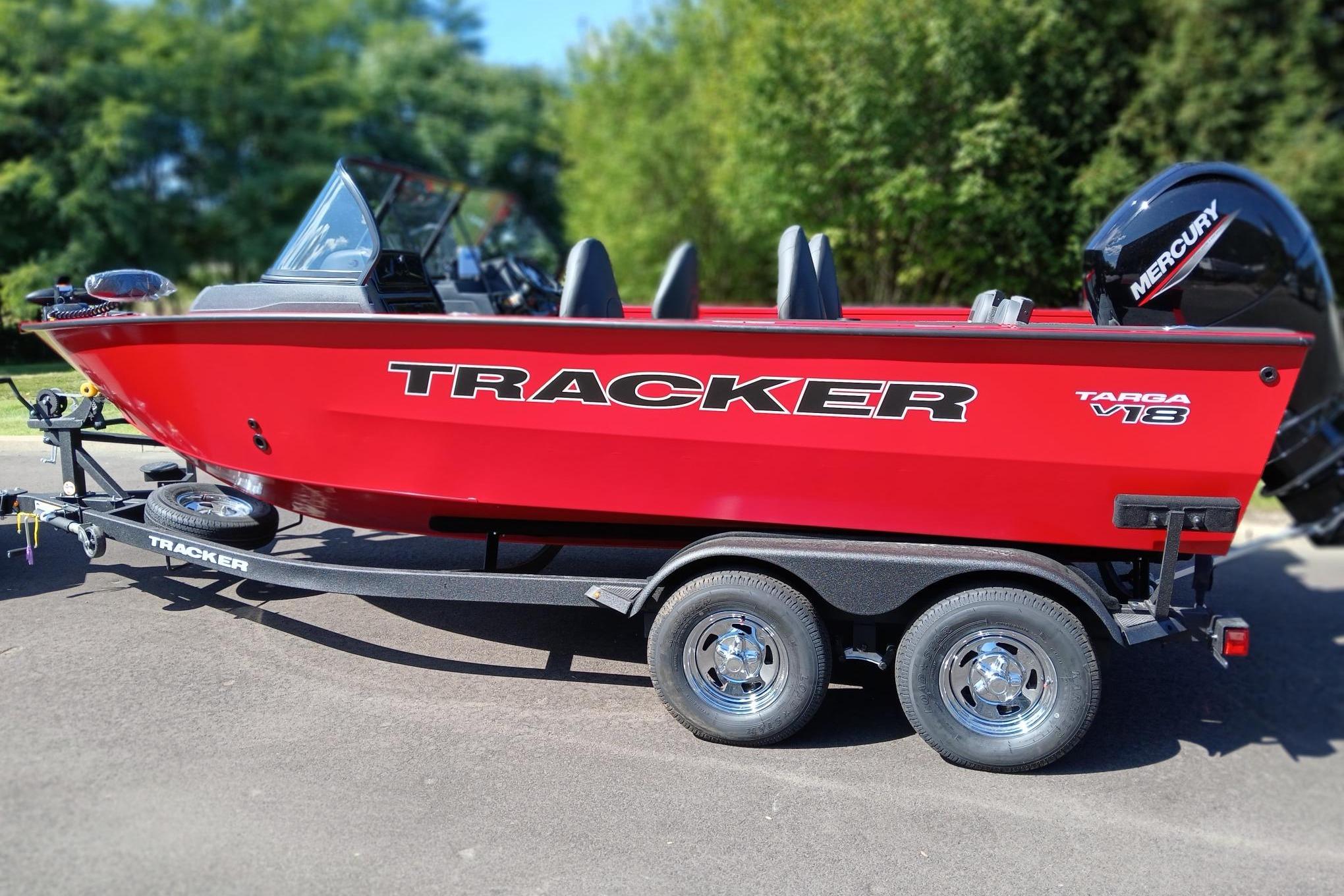 2026 TRACKER TARGA V-18 COMBO | Bass Pro Shops