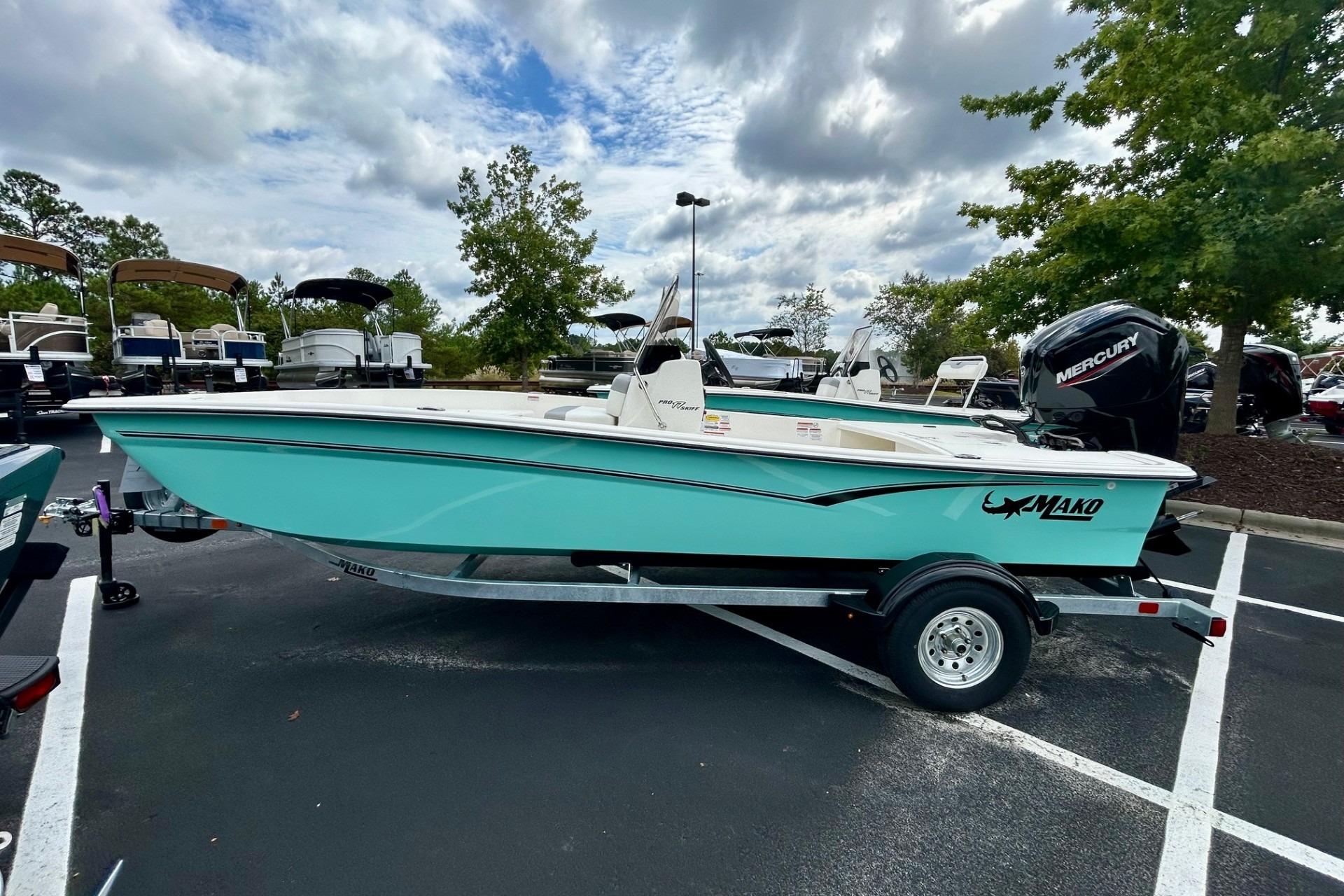 2026 MAKO PRO SKIFF 17 CC | Cabela's