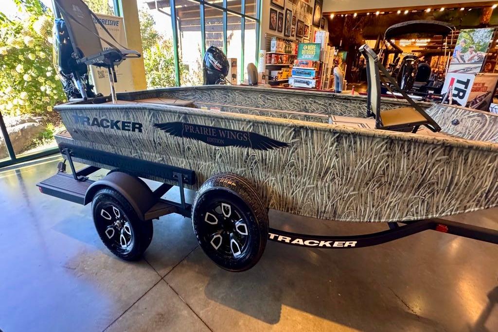 2026 TRACKER GRIZZLY® 1650 T PRAIRIE WINGS EDITION | Bass Pro Shops