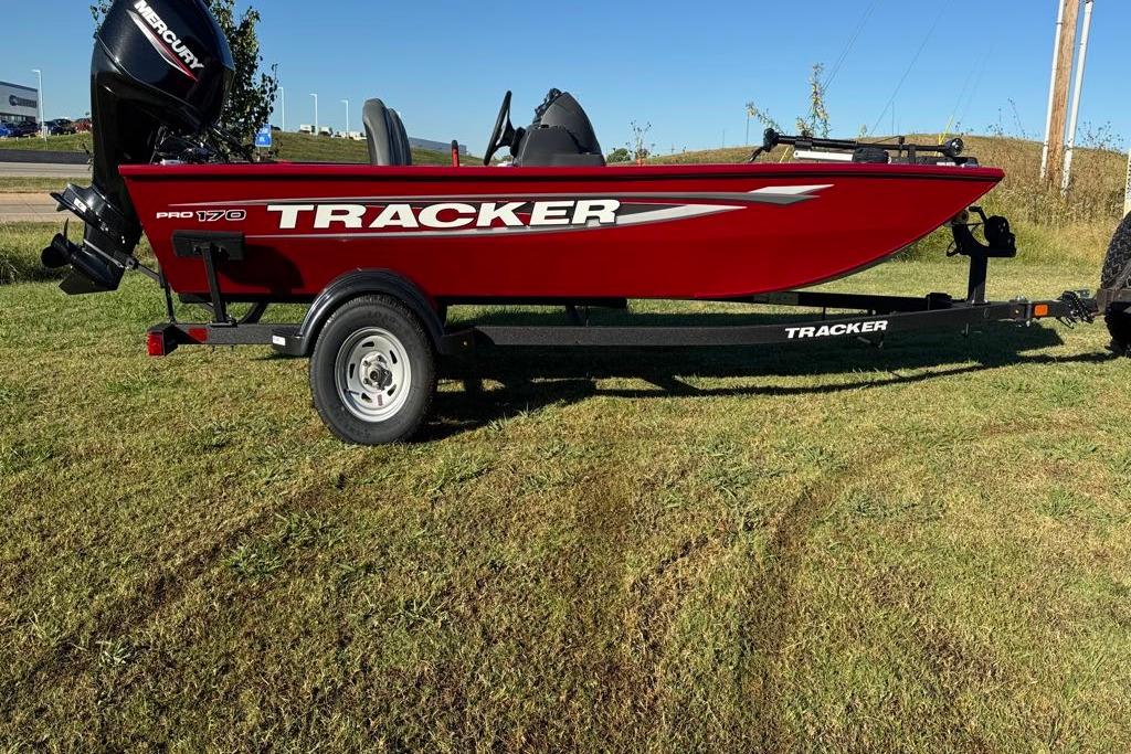 2026 TRACKER PRO 170 | Cabela's