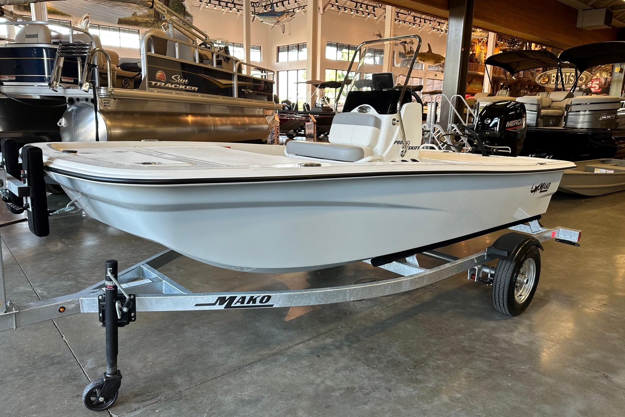 2026 MAKO PRO SKIFF 13 CC | Cabela's