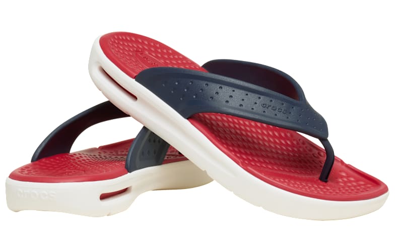 crocs men flip flops